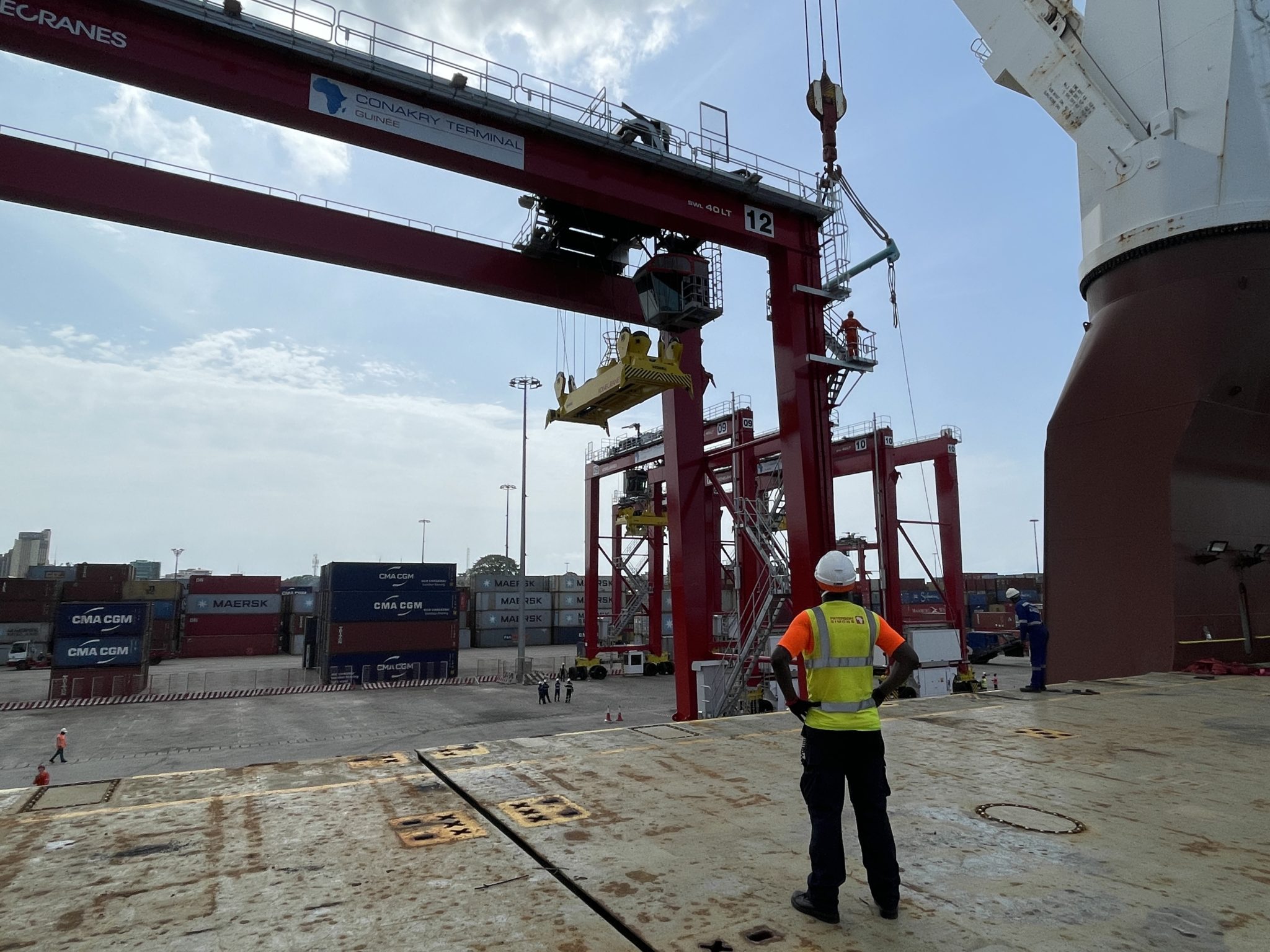 PATERSON SIMONS & KONECRANES SUCCESSFULLY DELIVER 4 NEW RTGS TO CONAKRY ...