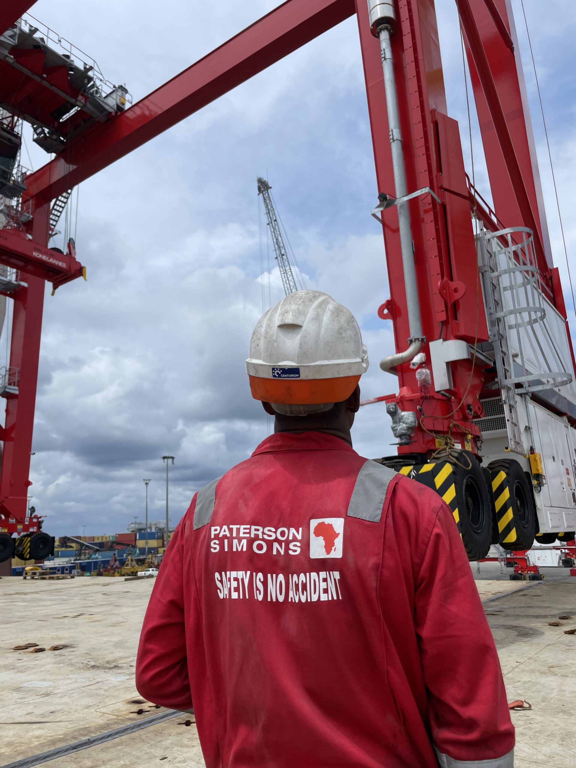 PATERSON SIMONS TEAM SUCCESSFULLY COMMISSION & OFFLOAD TWO KONECRANES ...